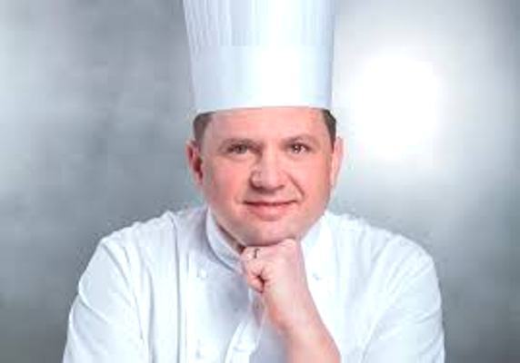 The Functions Of An Executive Chef – CATERER CAREERS